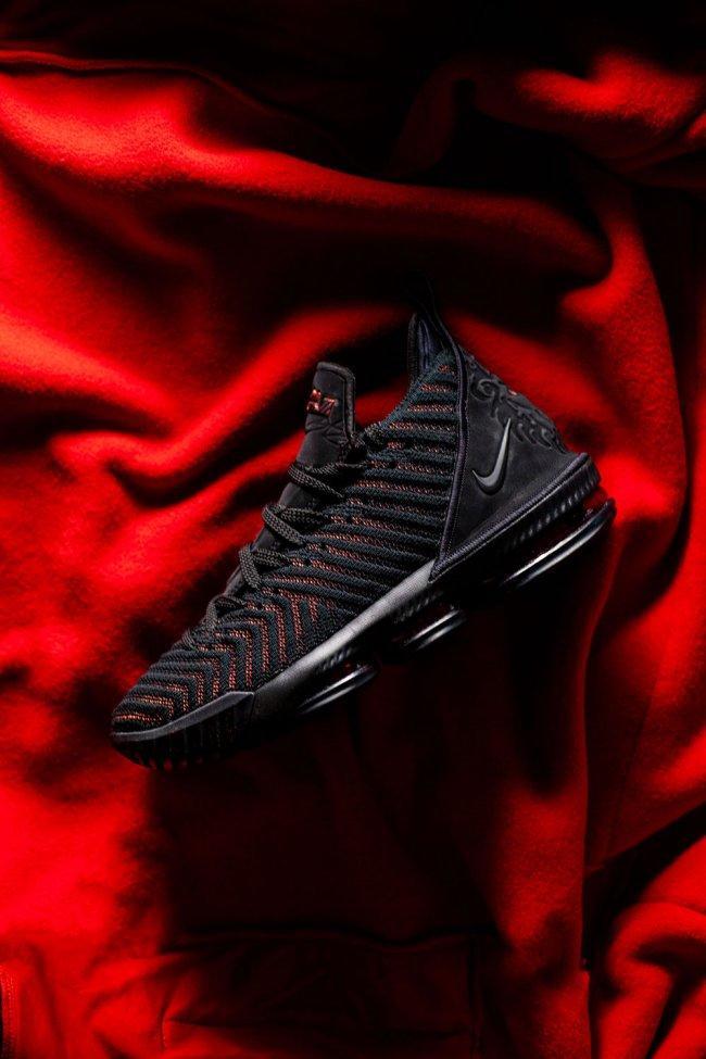 实战测评！全面升级的LBJ16很有看点-识物